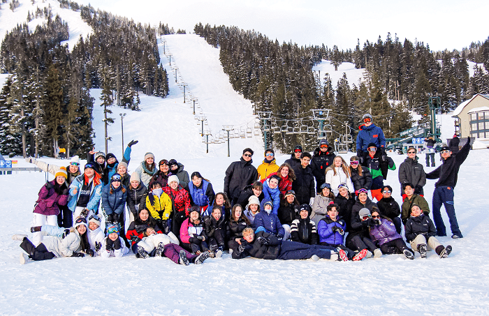 Trung học Saanich International Student Program